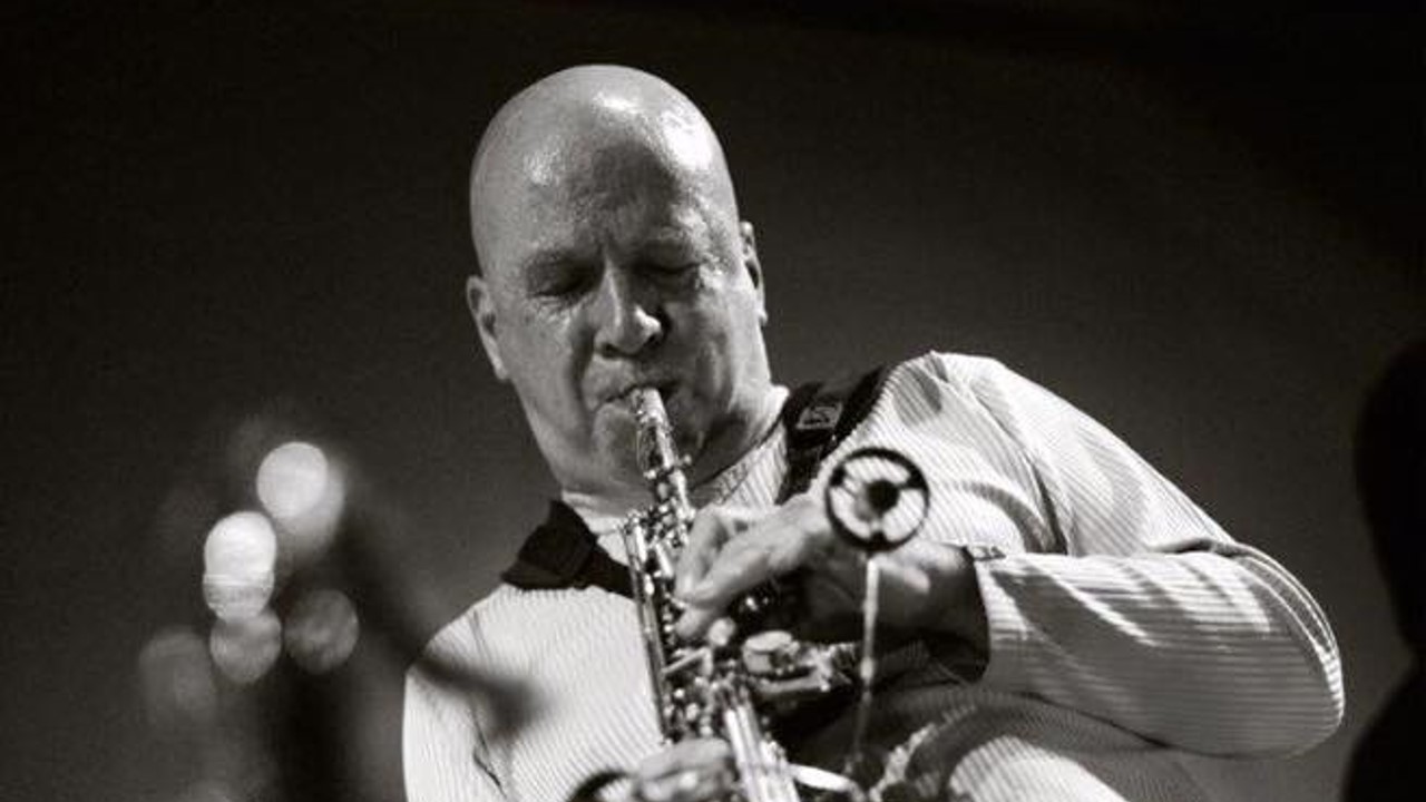 Biography – Steve Dyer